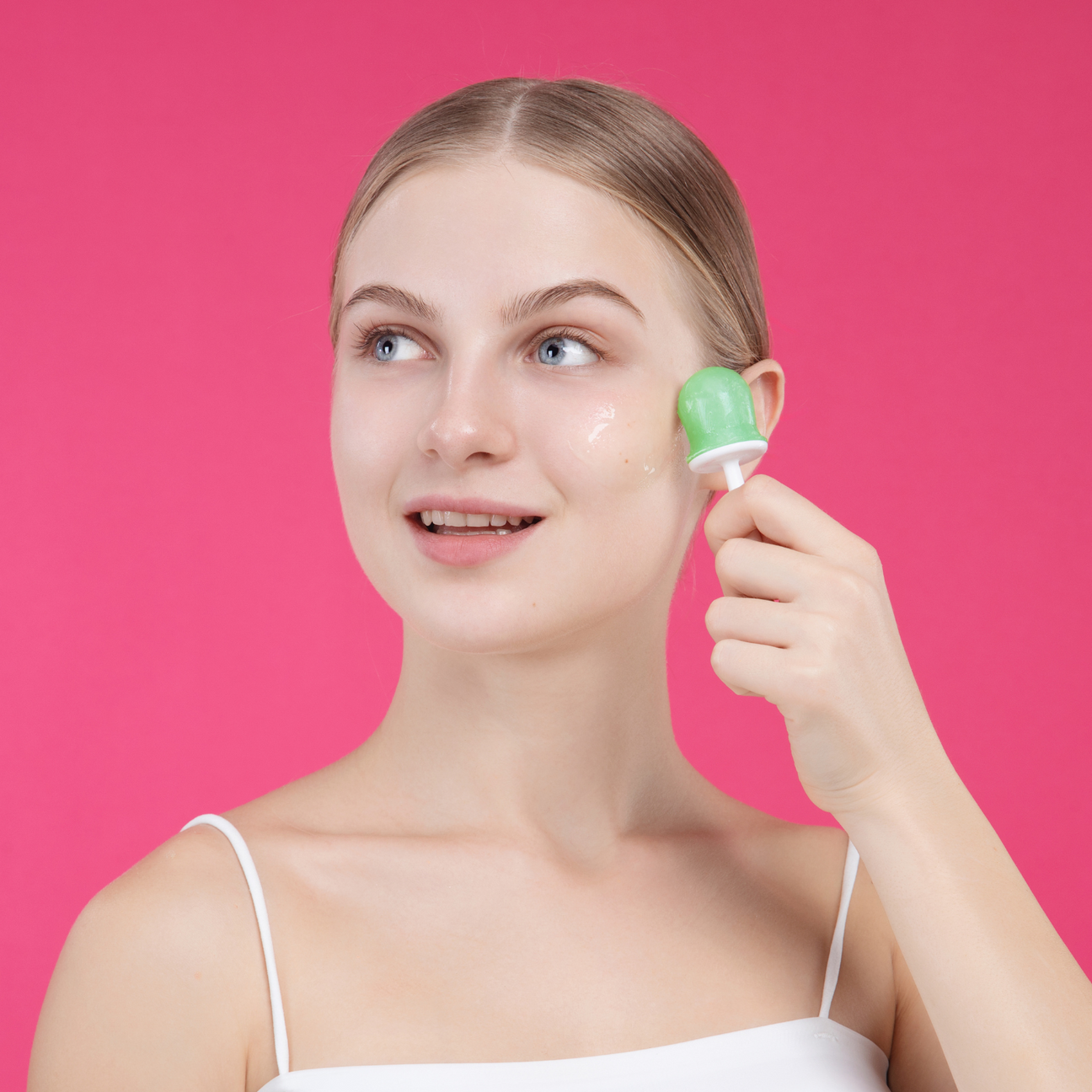 BEAUTY POPS™ Soothing Barrier Frozen Serum (SERUM ONLY) – Love and pebble